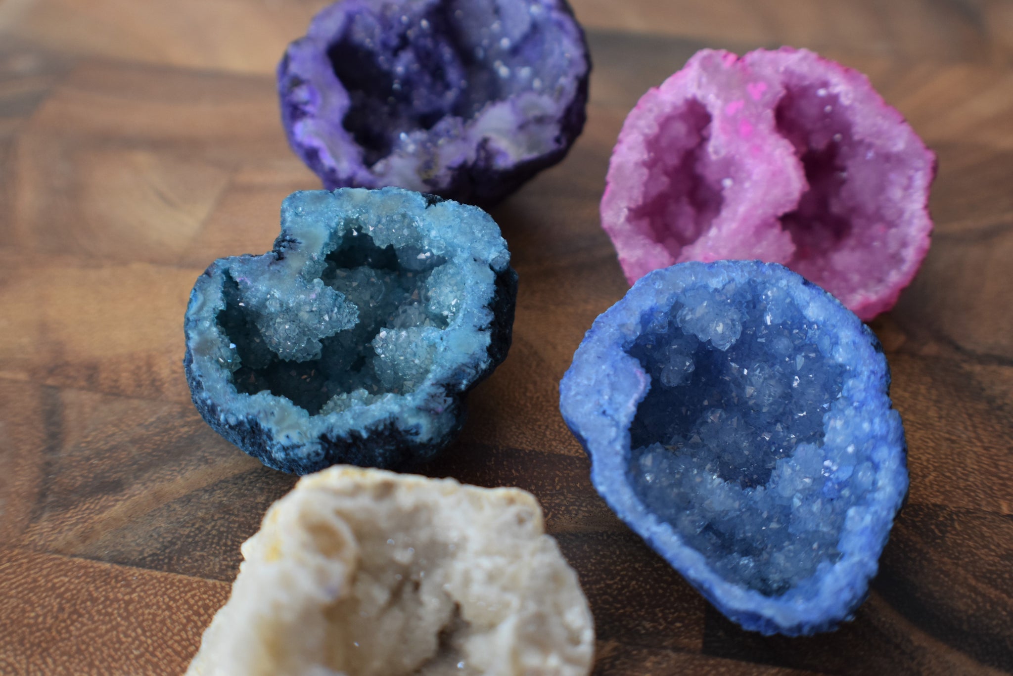 Agate Baby Geodes – Nature's Decorations